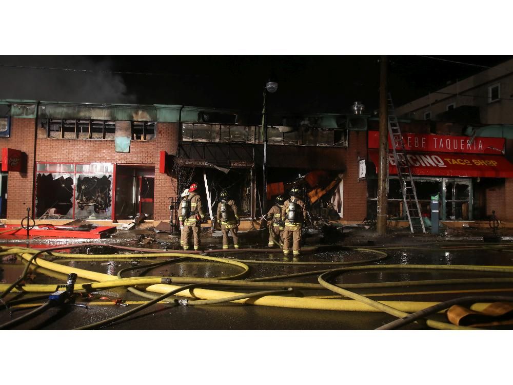 Photos: Updated gallery of Glebe fire, April 9-10 2015 | Ottawa Citizen