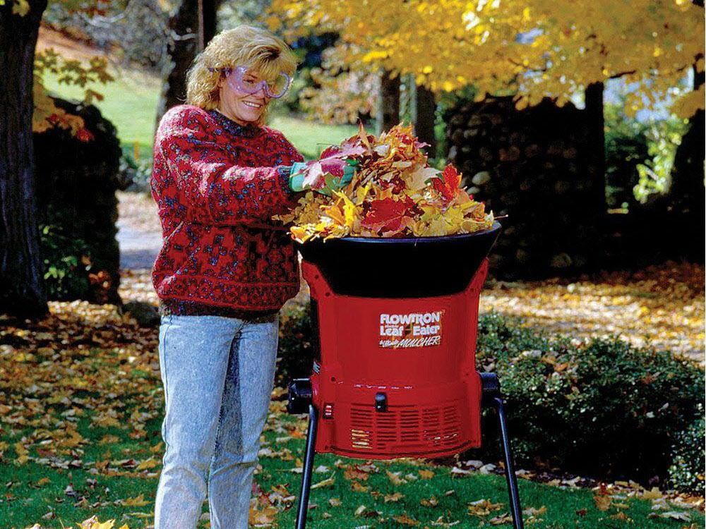 Turning over a new leaf: Handy gadgets for collecting fall yard waste ...