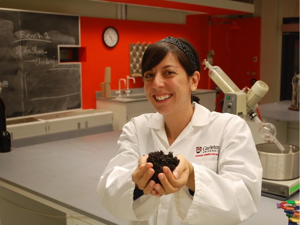 Ottawa scientists design smart fertilizer | Ottawa Citizen