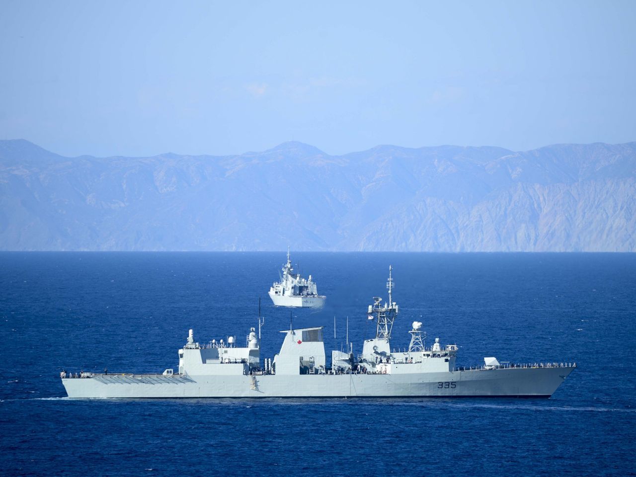 HMCS Chicoutimi, HMCS Vancouver and HMCS Calgary taking part in U.S ...