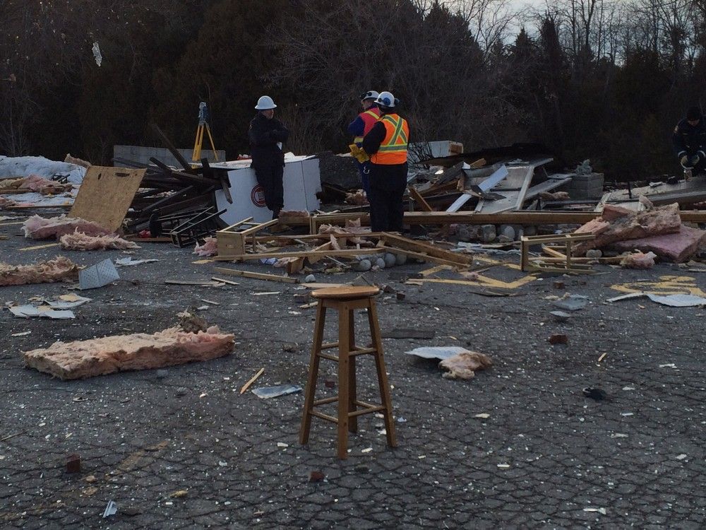 Explosion levels popular Carleton Place burger joint | Ottawa Citizen