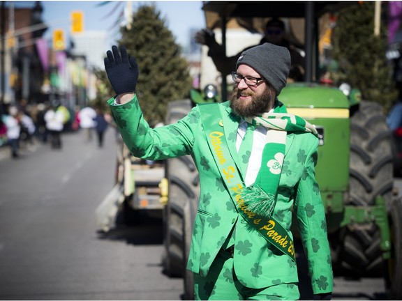 Crowds gather in sunshine as St. Paddy's parade winds through Ottawa ...