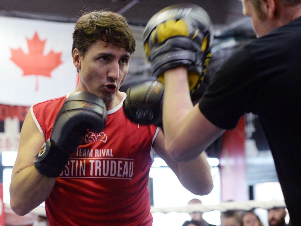 Photos: PM boxes for charity in Brooklyn | Ottawa Citizen