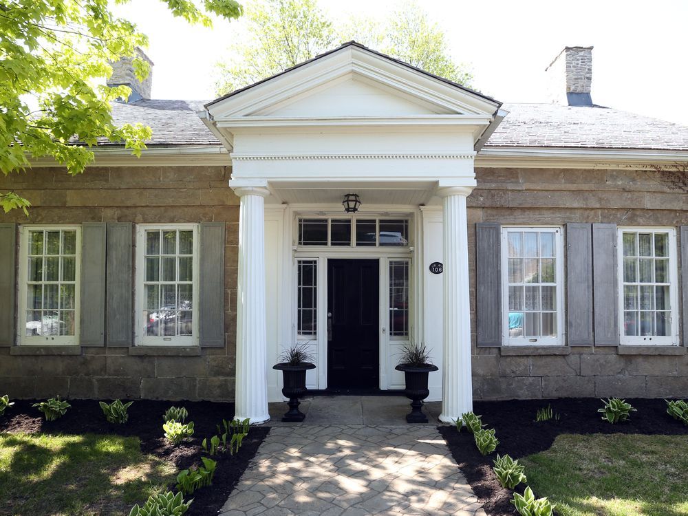 Merrickville House and Garden Tour adds vintage cars to help event ...