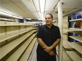 Customers and owners say their goodbyes on Boushey's last day of ...