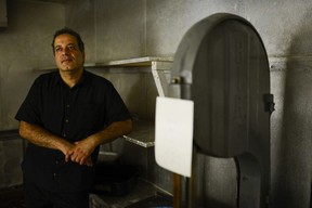 Customers and owners say their goodbyes on Boushey's last day of ...