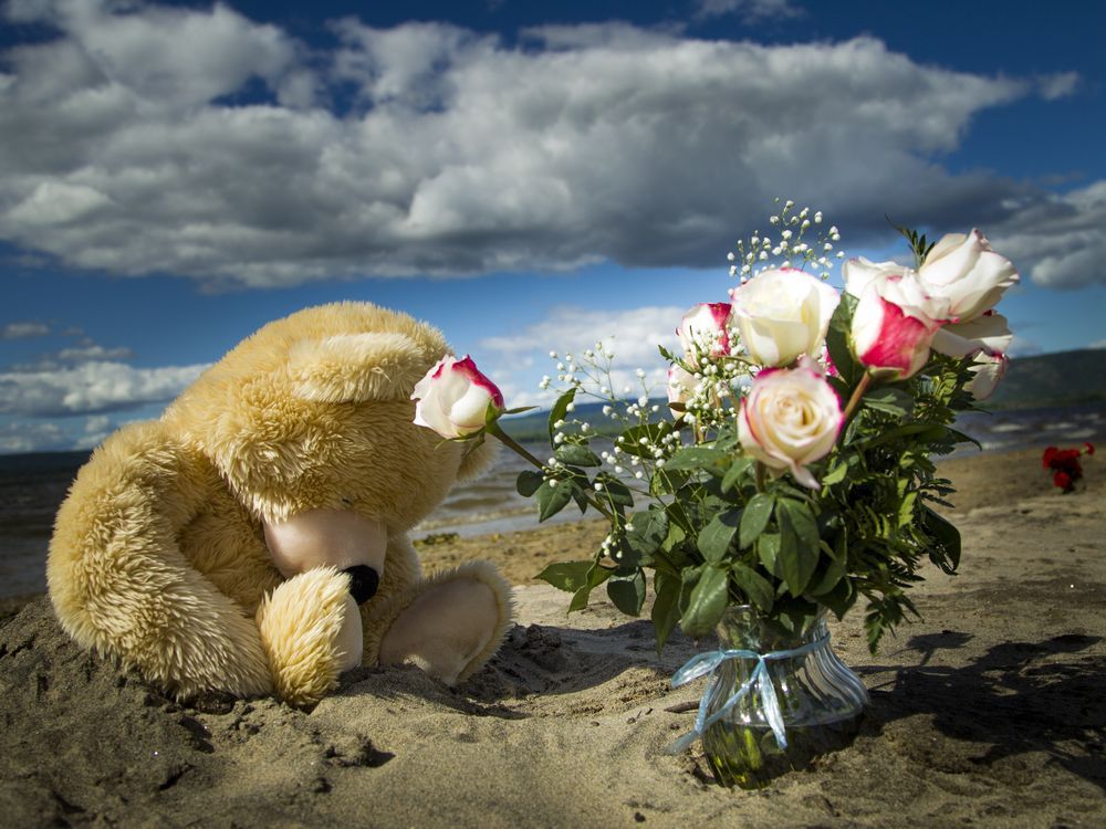 Boy drowns Constance Bay beach on Ottawa River | Ottawa Citizen