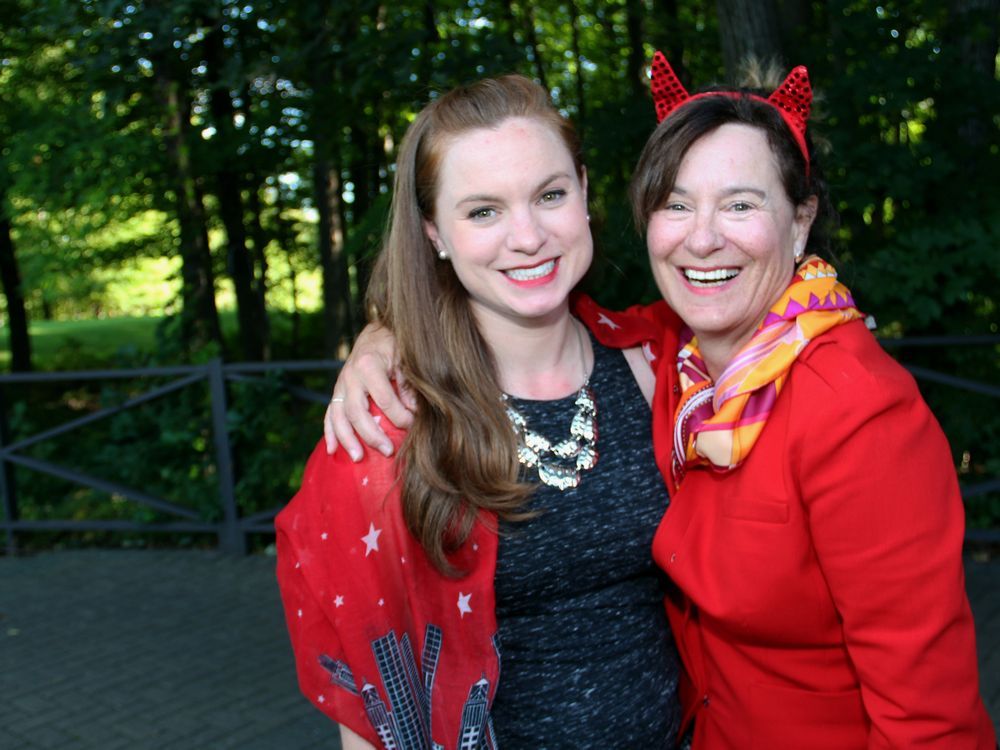 Around Town: Woman credits Jeanne Fuller Red Dress golf tourney for ...
