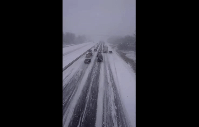 Massive pileup on Highway 401 near Oshawa caught on video | Ottawa Citizen