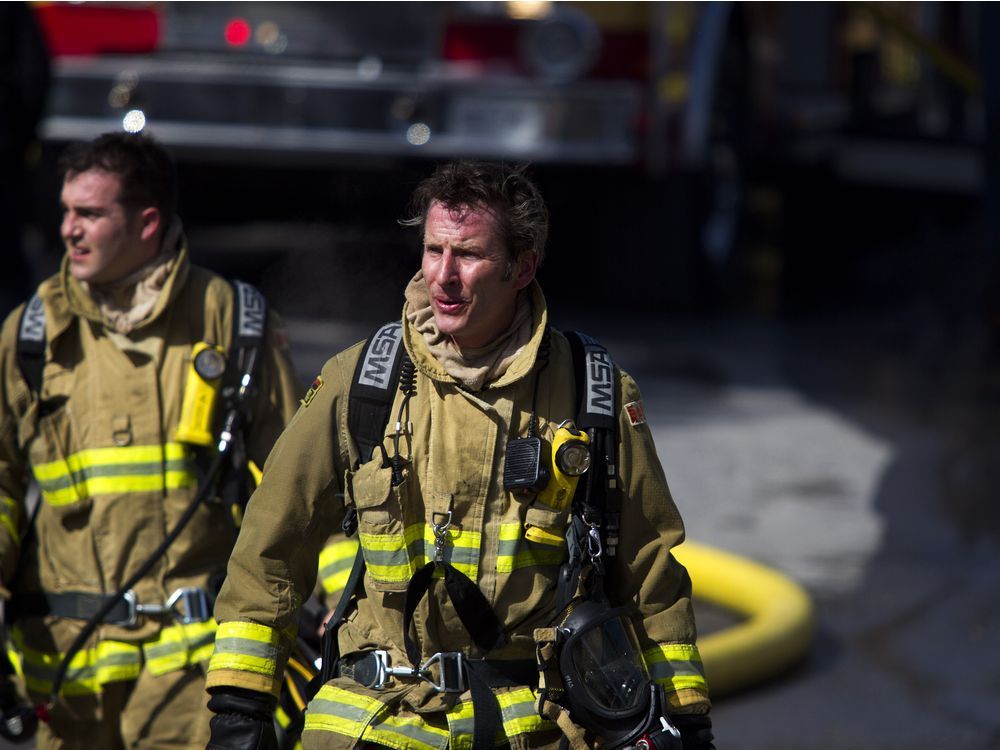 Four-alarm fire in Baseline-Merivale area displaces 70 tenants | Ottawa ...