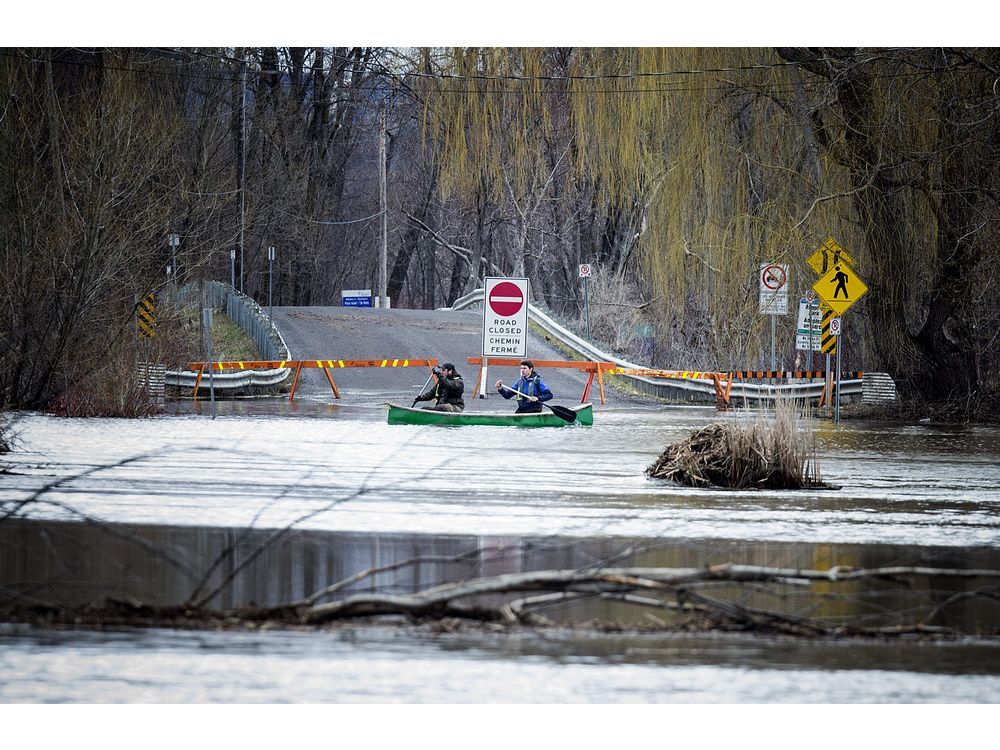 Flooding photos: A disaster captured in pictures | Ottawa Citizen