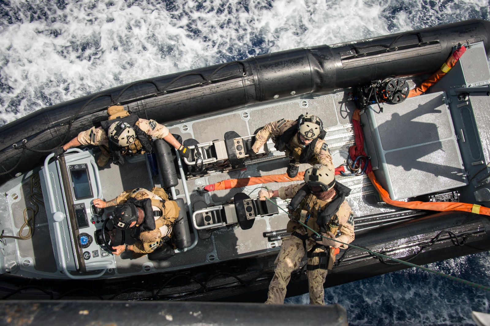 Canadian maritime tactical group, operations centre mentor team among ...