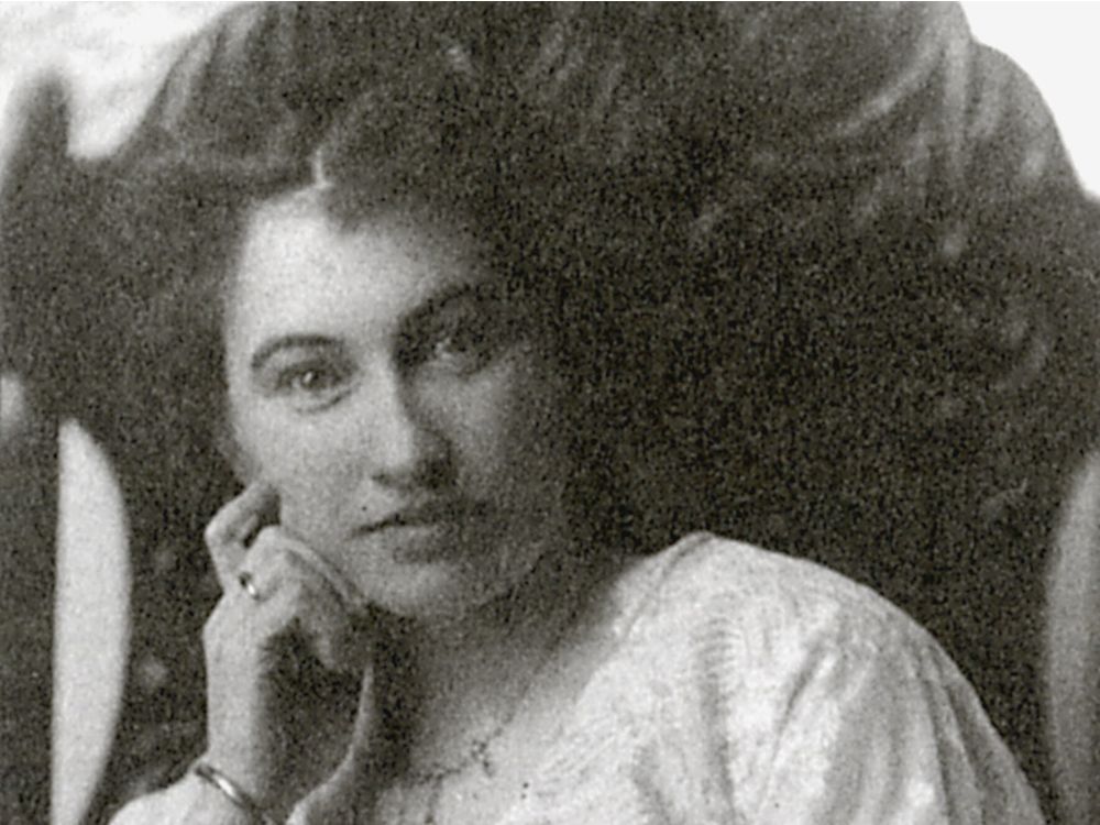 Fifteen stories: Heroic dispatcher keyed warning, perished in ...