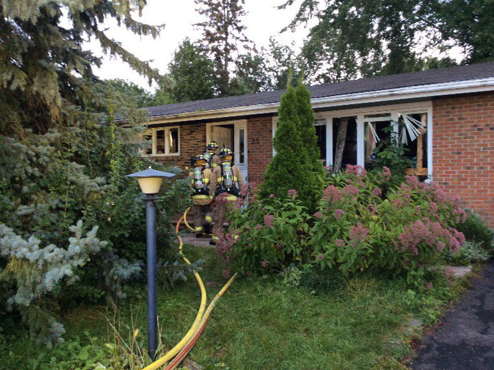 Occupant escapes early morning house fire near Merivale and Baseline ...