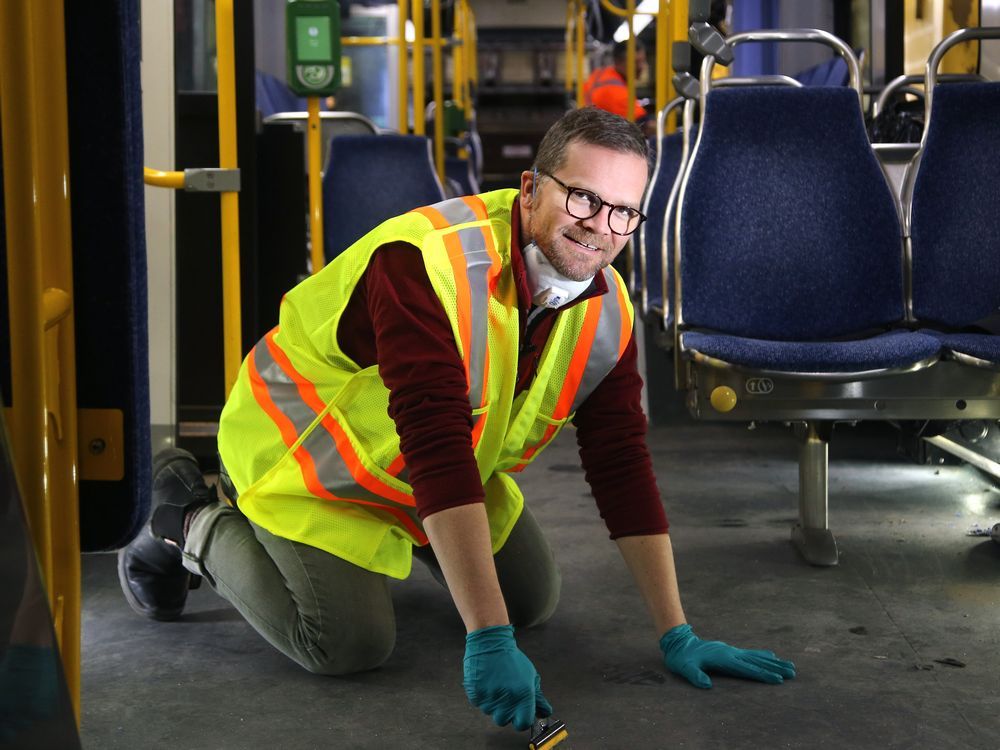 Here's what it's like to clean an OC Transpo bus | Ottawa Citizen