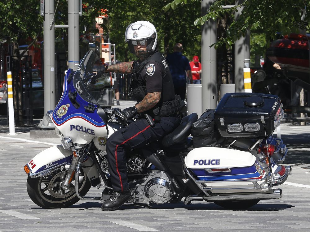 'Operation Impact' aims to reduce holiday traffic mishaps | Ottawa Citizen