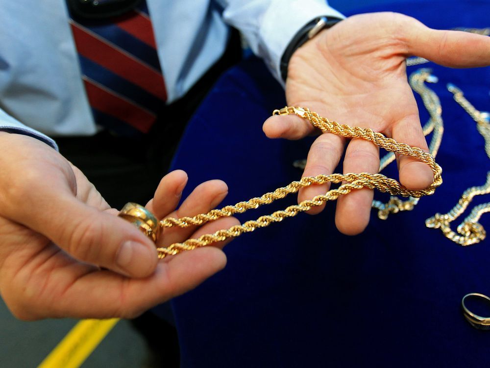 Buyers see uptick in fake gold scams | Ottawa Citizen