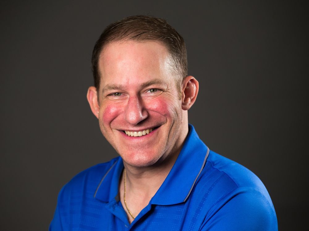 Stuntman Stu hangs up sweater as Sens announcer | Ottawa Citizen