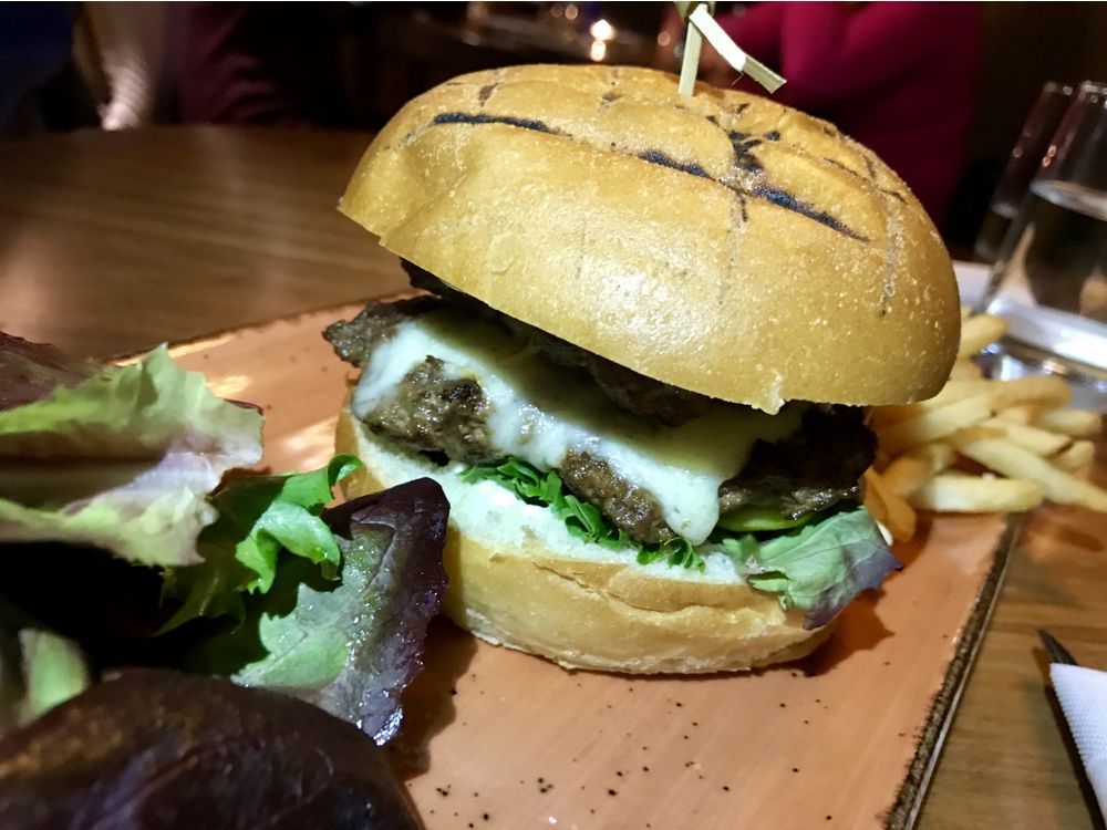 Dining Out: Rabbit Hole livens up Sparks Street with hip vibe, crowd ...