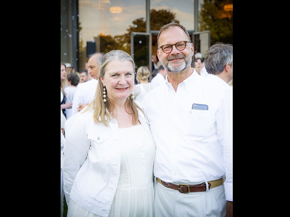 Social Scene, Sponsored by Star Motors of Ottawa: La Soirée en Blanc ...
