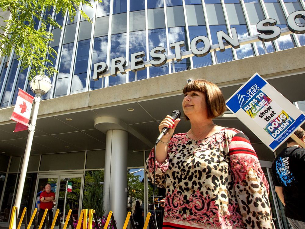 CHEO workers rally on Preston Street for autism care | Ottawa Citizen