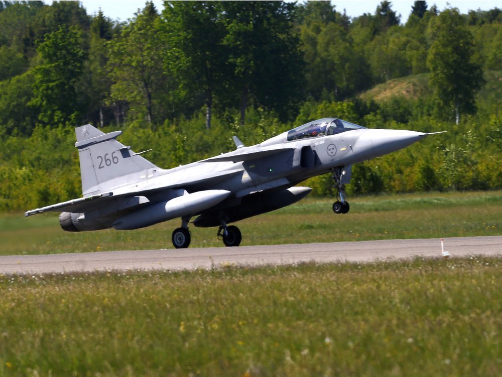 Smol: Why Sweden is leagues ahead of Canada on fighter-jet technology ...