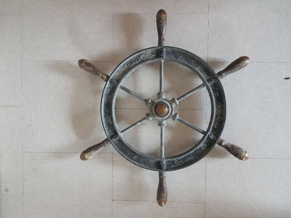 Antiques: Schooner wheel's great sale value | Ottawa Citizen