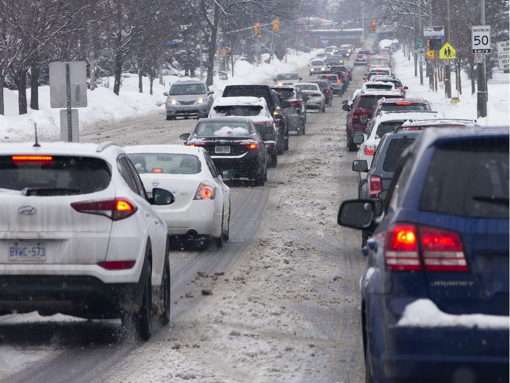 TRAFFIC: Wires down in west end, snow to slow down afternoon commute ...
