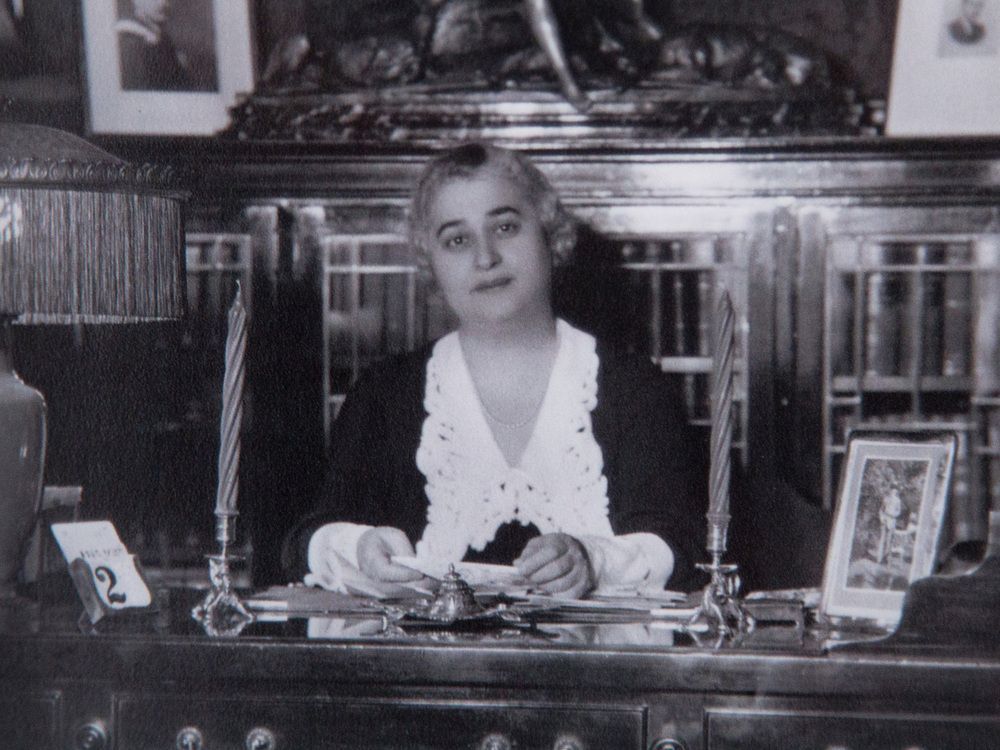 Ottawa's 'poppy lady' honoured in downtown ceremony | Ottawa Citizen