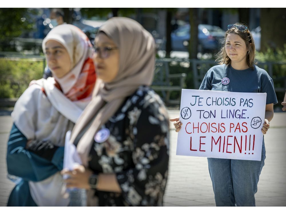 Harder: Laws such as Quebec's Bill 21 hurt Canada's global work on ...