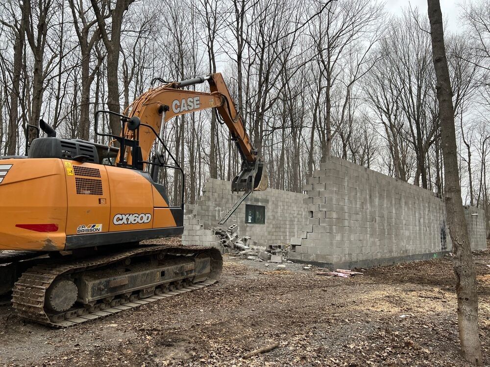Rebuilt Vanier Sugar Shack is set to reopen after damaging 2020 fire ...