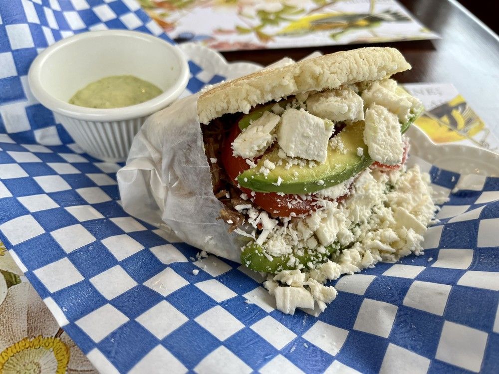 Dining In: Peter Hum tries three Ottawa eateries specializing in ...