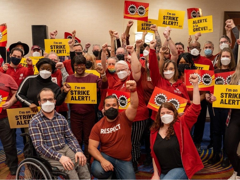 PSAC hosts strike readiness summit as voting continues | Ottawa Citizen