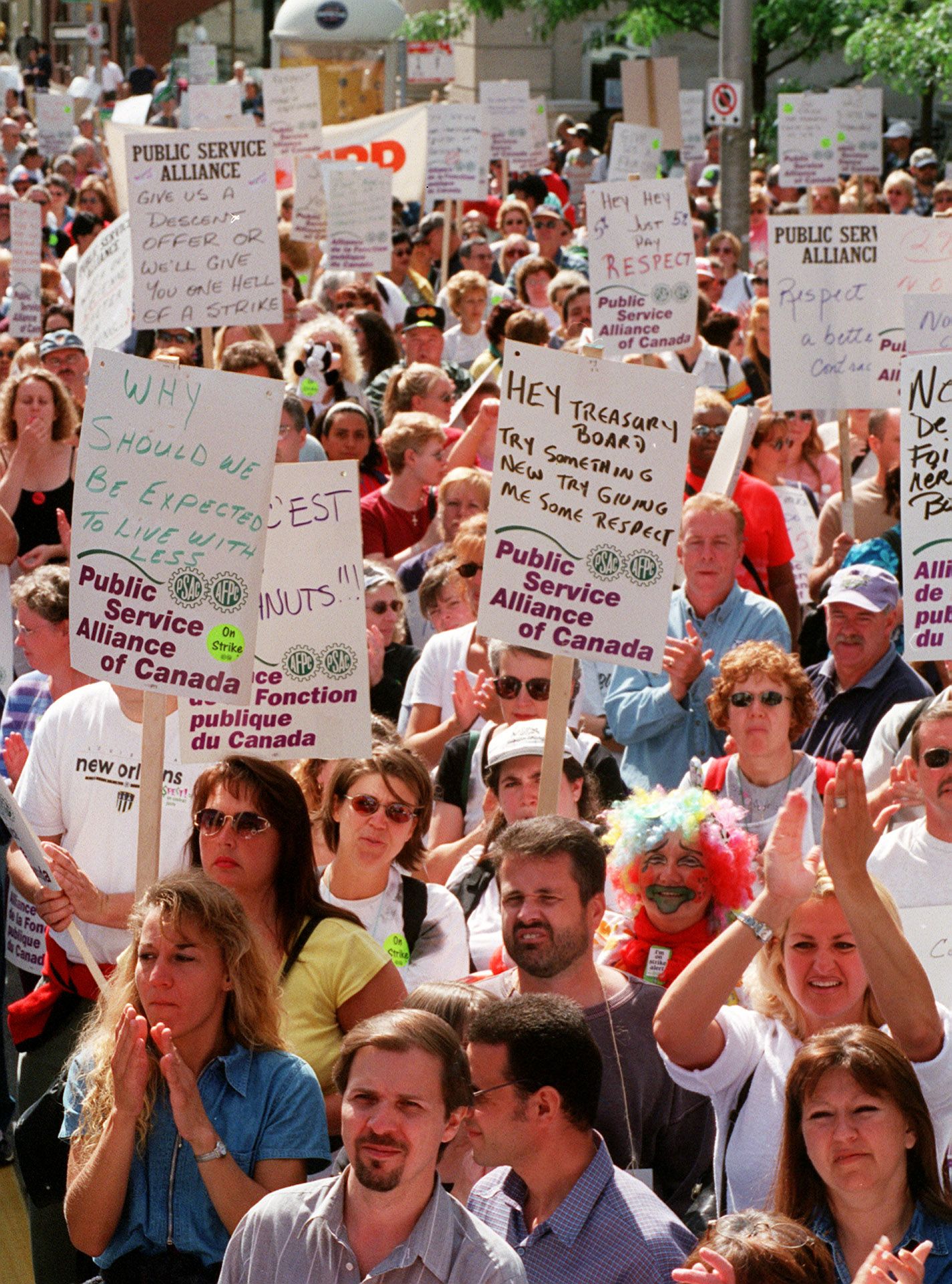 Past PSAC strike action photos | Ottawa Citizen