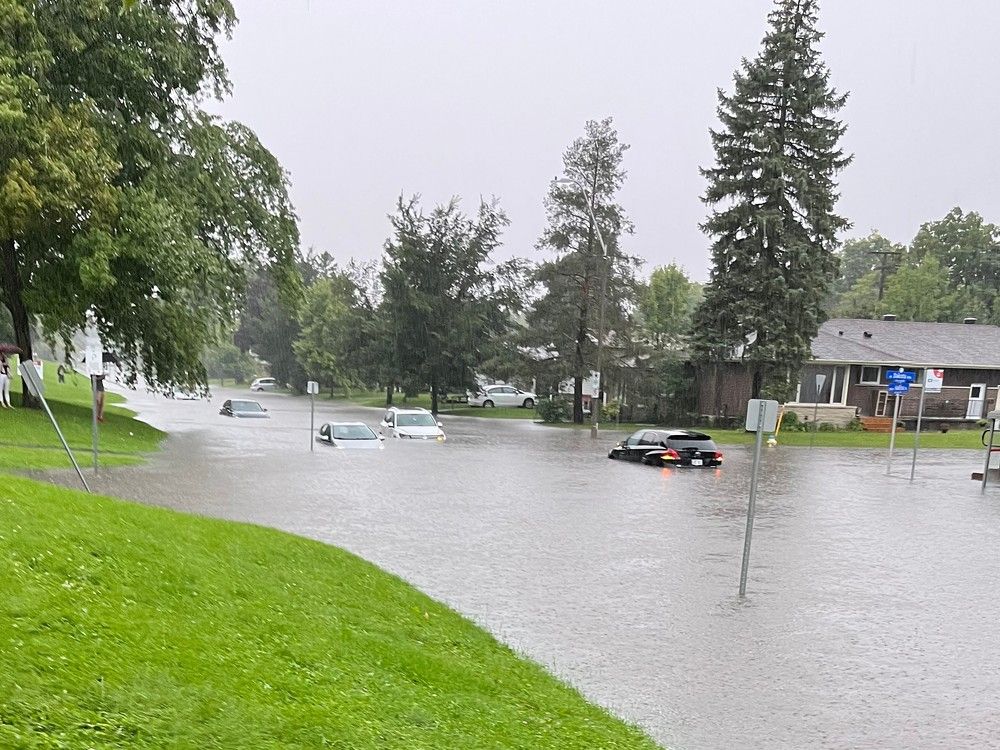 Heavy rainfall, flooding slams capital | Ottawa Citizen