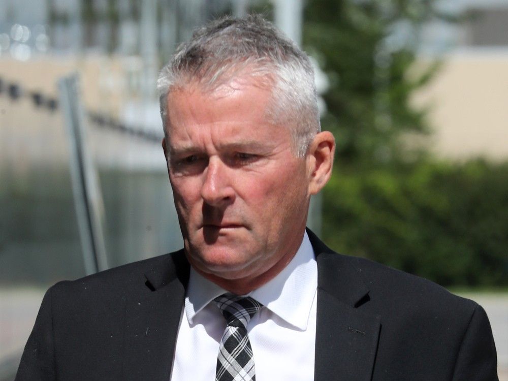 Hearing to go on for Ottawa cop accused of seeking case vaccine links ...