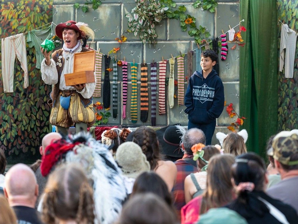 Reeves: Volunteering in the arts would be a great New Year's plan ...