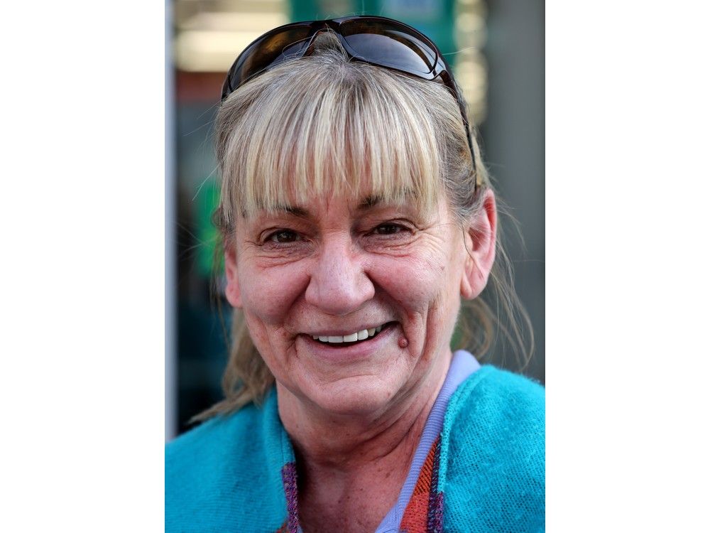 Here's how Ottawans are watching the total solar eclipse | Ottawa Citizen