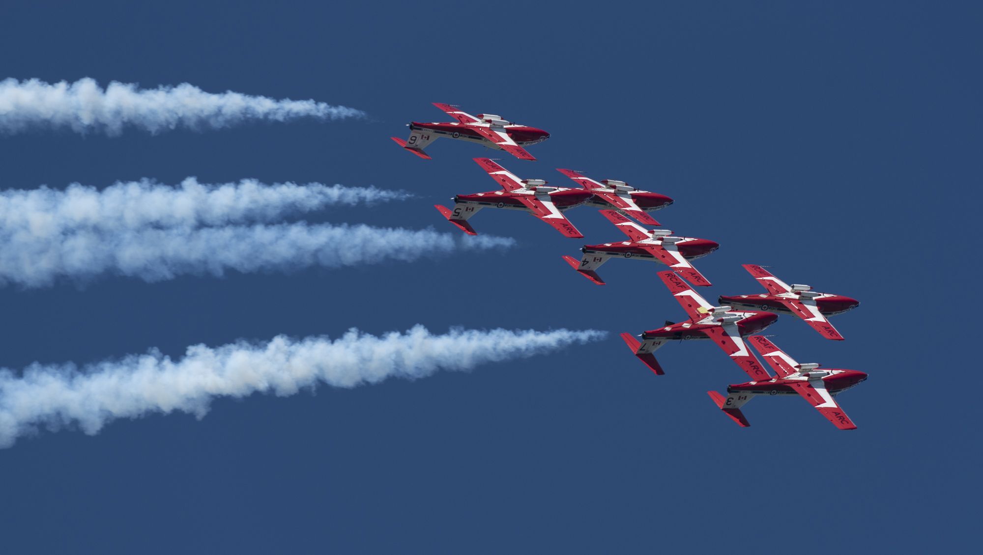 Aero Gatineau-Ottawa three-team air show celebrates RCAF’s 100th ...