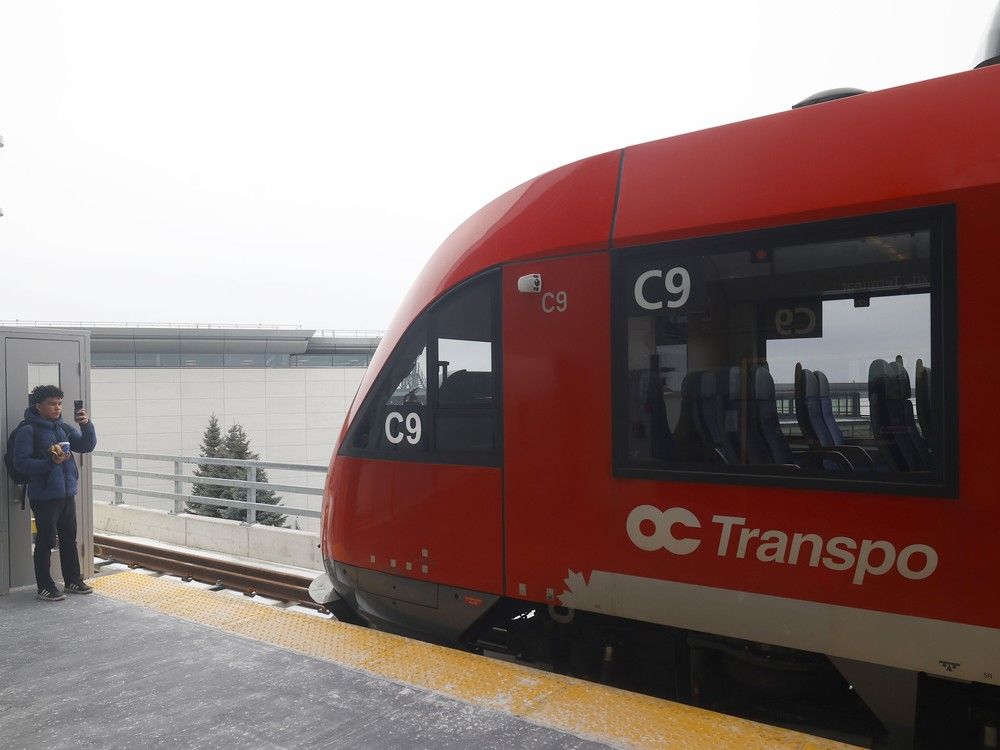 Ottawa's LRT Trillium Line carries 300K passengers in first four weeks ... Ottawa's LRT Trillium Line carries 300K passengers in first four weeks ...