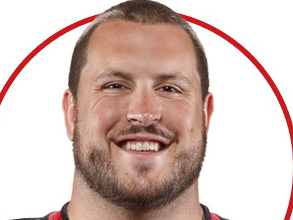 Redblacks' Alex Mateas finds home in middle of offensive line | Ottawa Sun