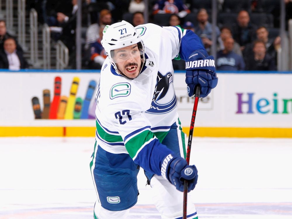 GARRIOCH: Refreshed and ready Travis Hamonic makes his Senators debut ...