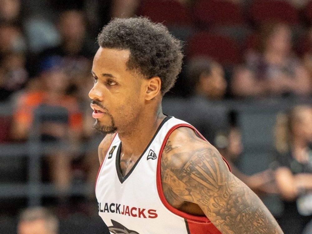 Lemon Jr. anxiously awaits for family to arrive as BlackJacks' rough ...