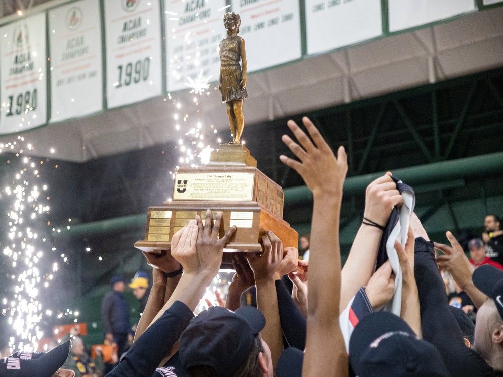 Carleton Ravens deliver double dose of basketball gold with thrilling U ...