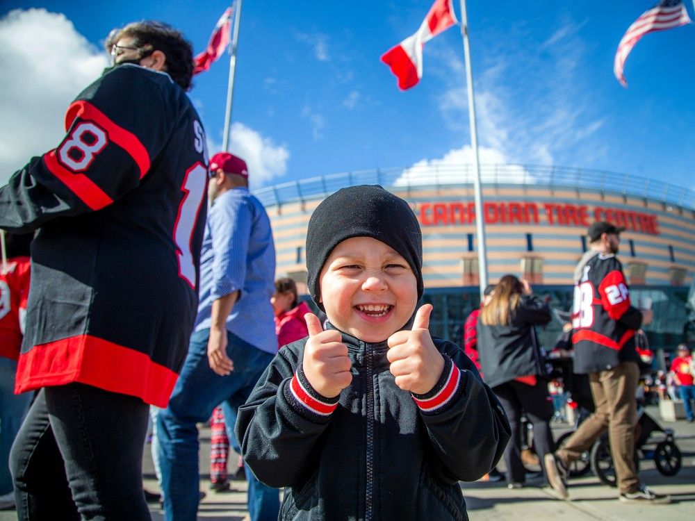 Ottawa Senators put on a show, linking present to past | Ottawa Sun