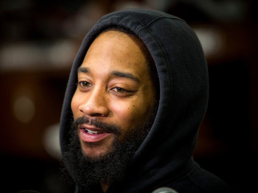 Sherrod Baltimore waits for next CFL stop, holds youth football camp ...