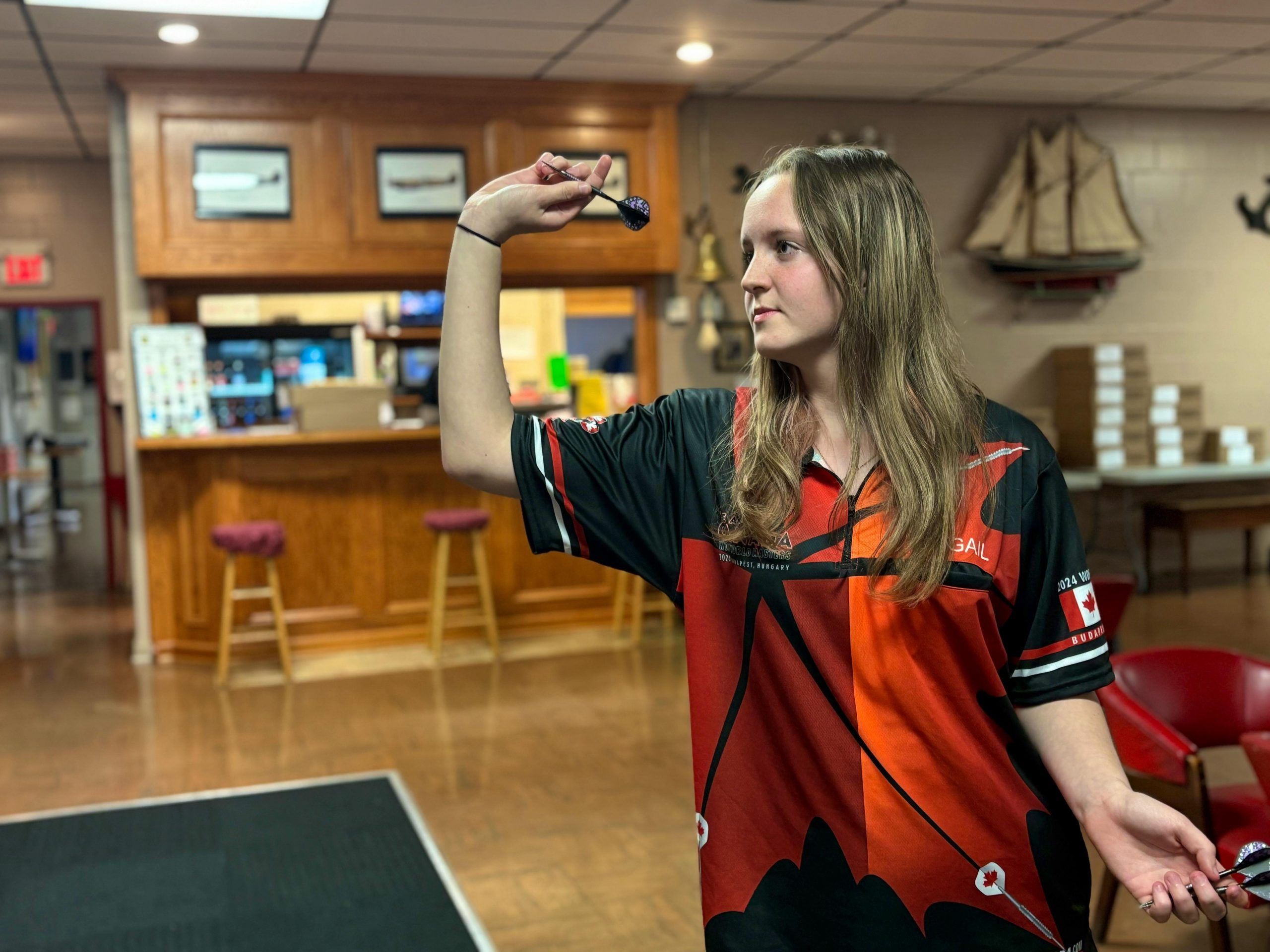 Rising 16-year-old dart player breaks barriers despite local challenges ...