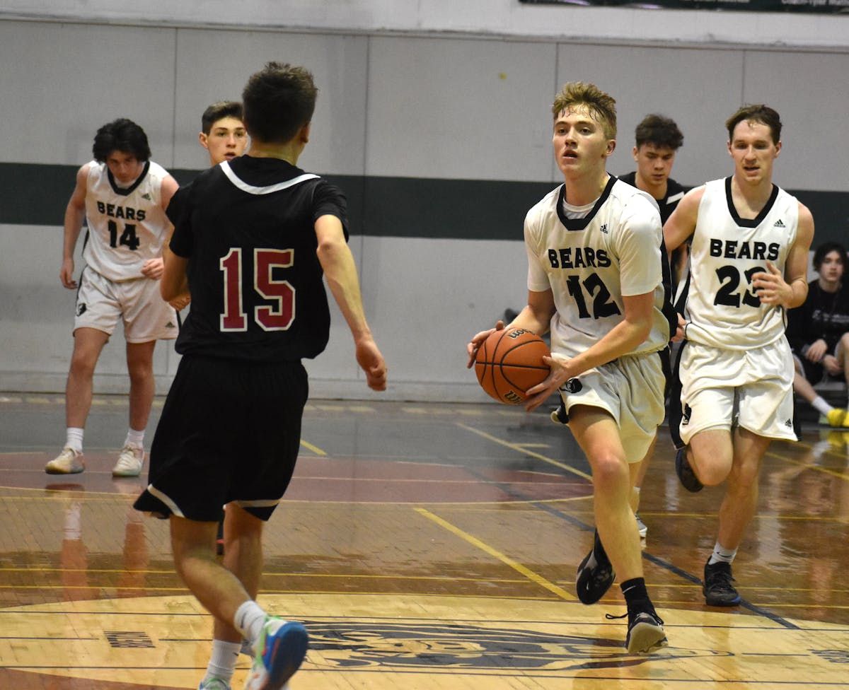 BEC Bears, Riverview Ravens advance to semifinal games at New Waterford ...