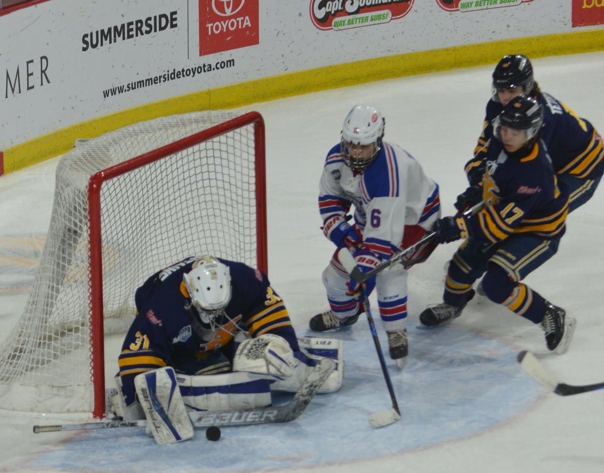 A wild finish to Summerside Western Caps-Yarmouth game | PNI Atlantic News