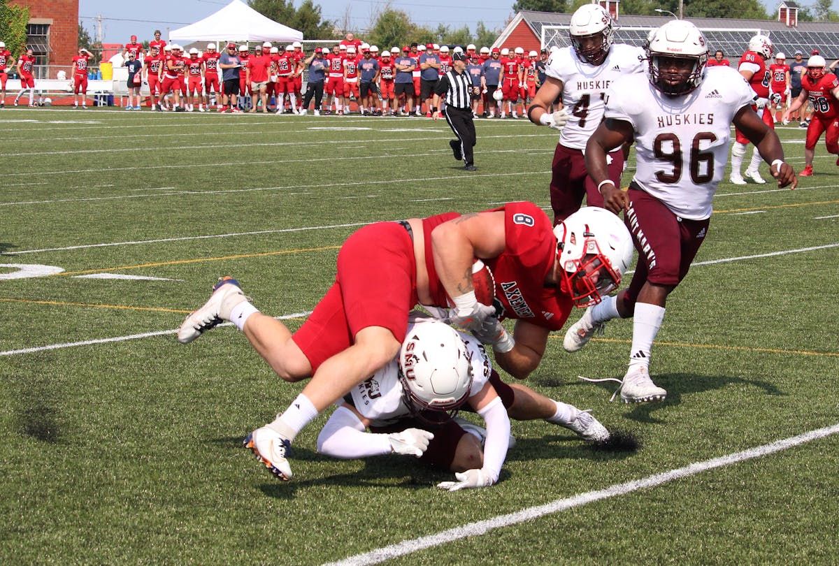 Acadia Axemen start football campaign Aug. 24 at Mount Allison | PNI ...